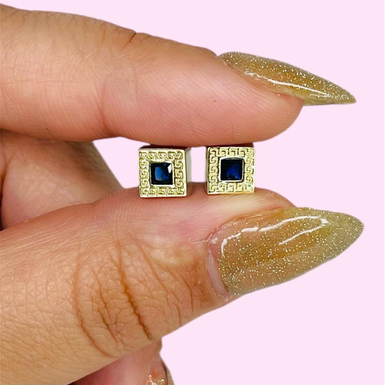 Aritos Guarda Griega con cubic cuadrado Zafiro 7mm plata y Oro